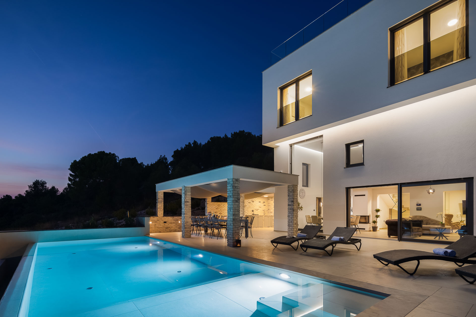 GRC APARTMENTS & VILLA